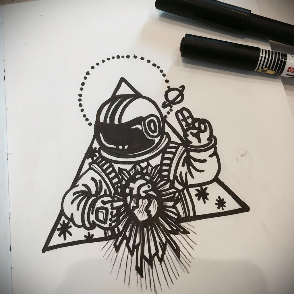 Astronaut tattoo meaning: drawing history, features, photo examples ...